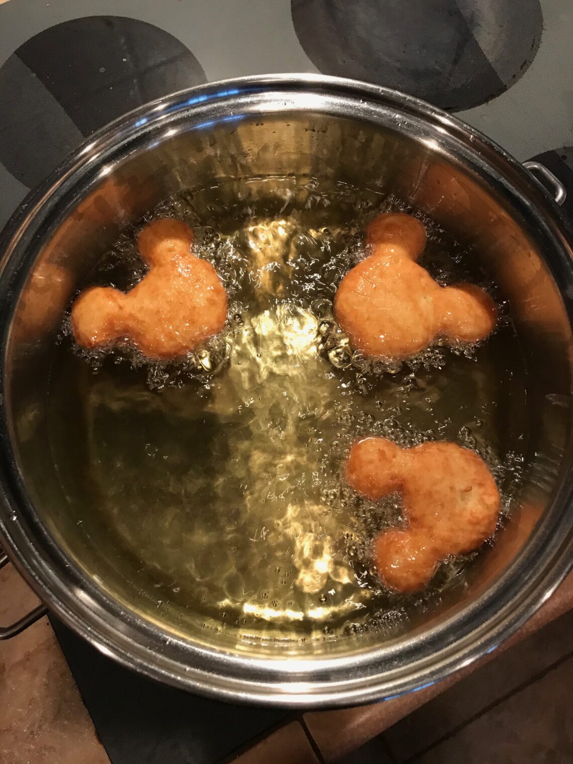 Original recipe for Mickey shaped BEIGNETS from Disneyland - Disneyland ...