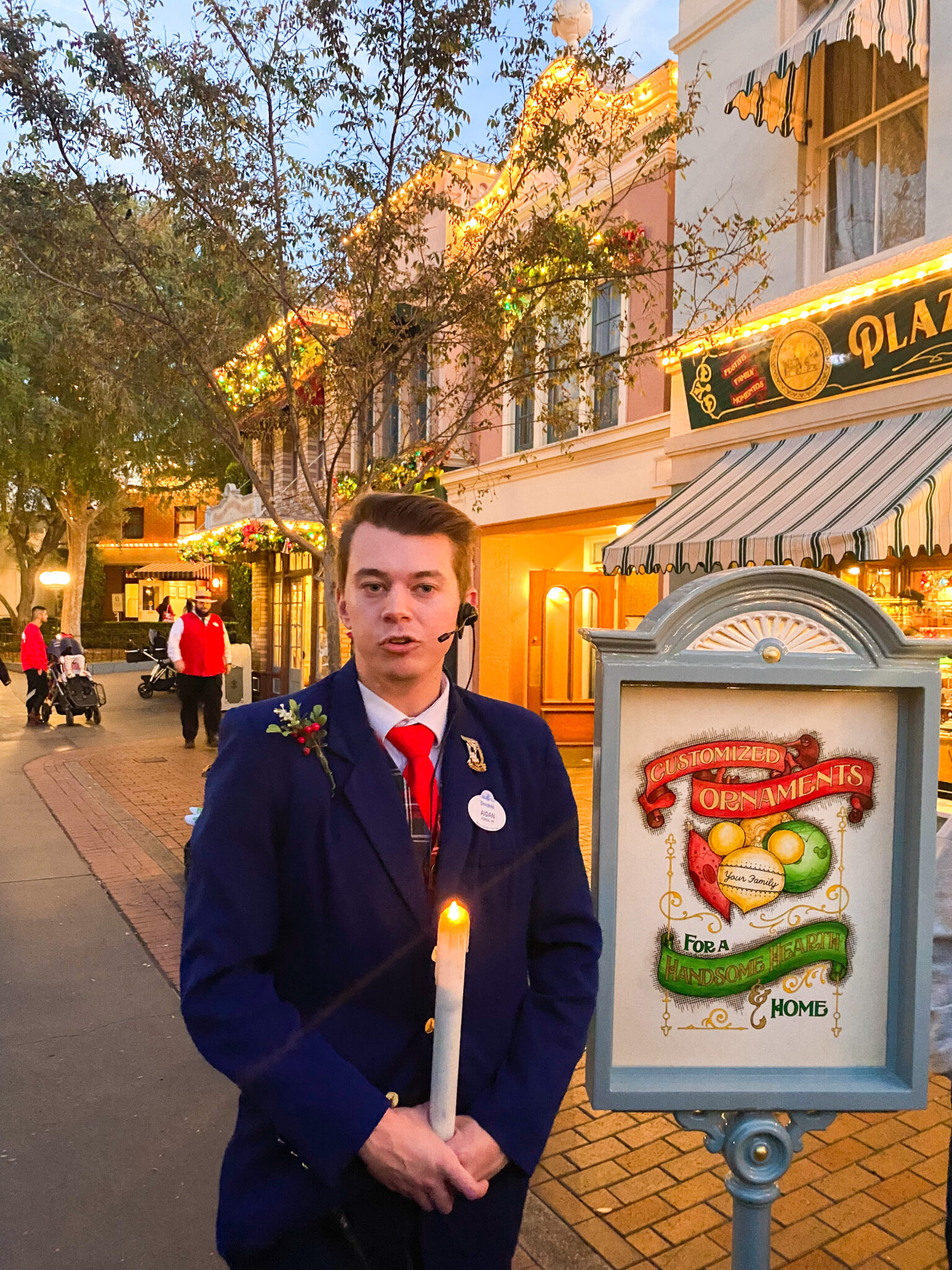 Review of Holiday Time Guided Tour at Disneyland - Disneyland Resort ...